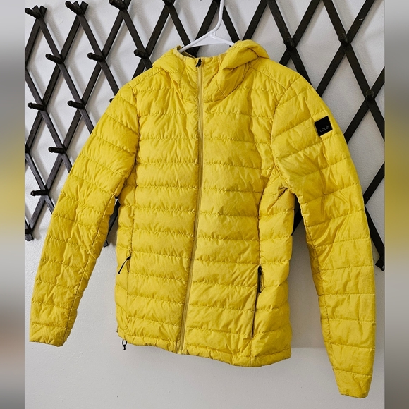 Lole | Jackets & Coats | Vibrant Yellow Puffer Jacket | Poshmark